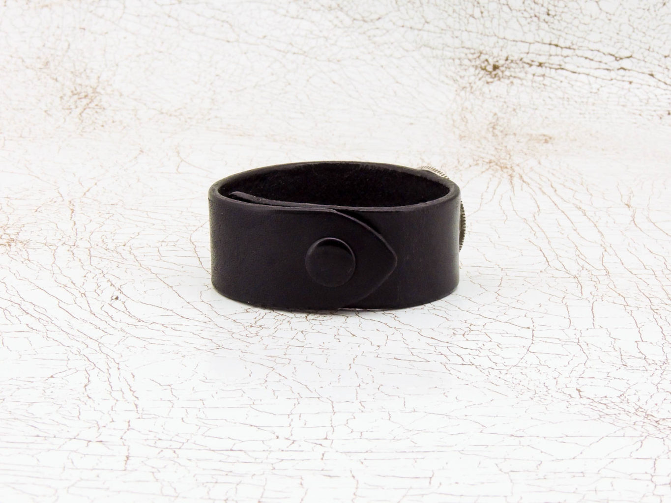 Stone Age Digital Cuff – gbb Custom Leather